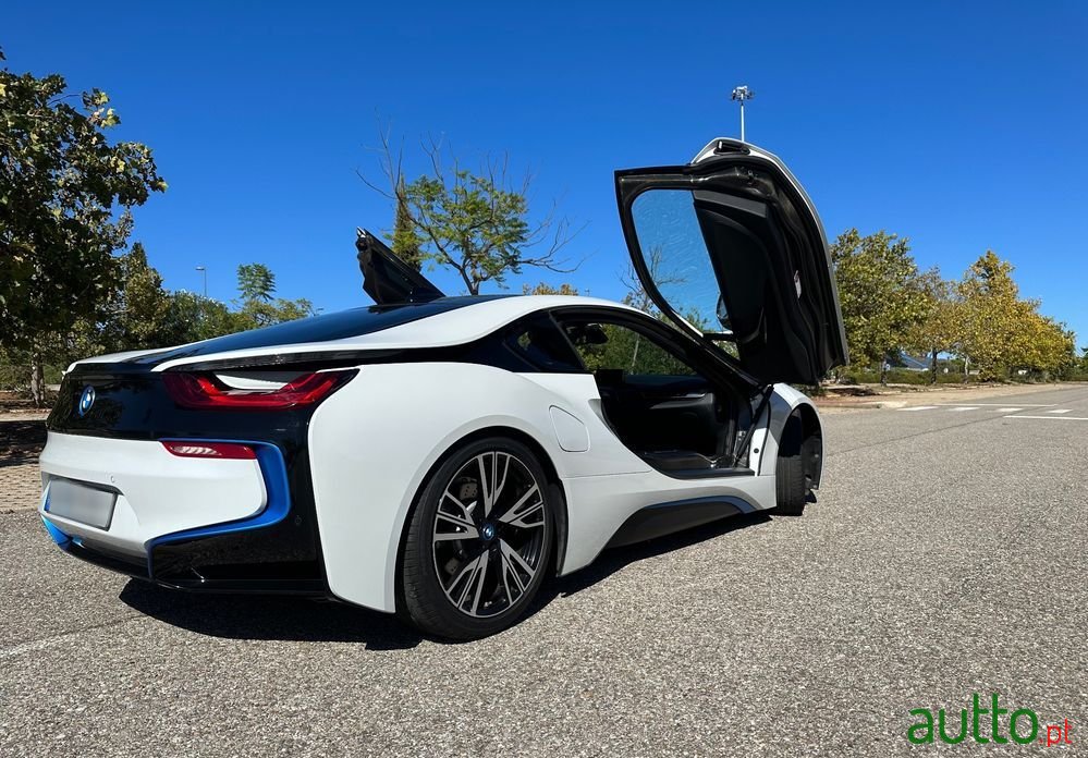 2015' BMW i8 Standard for sale. Loulé, Portugal