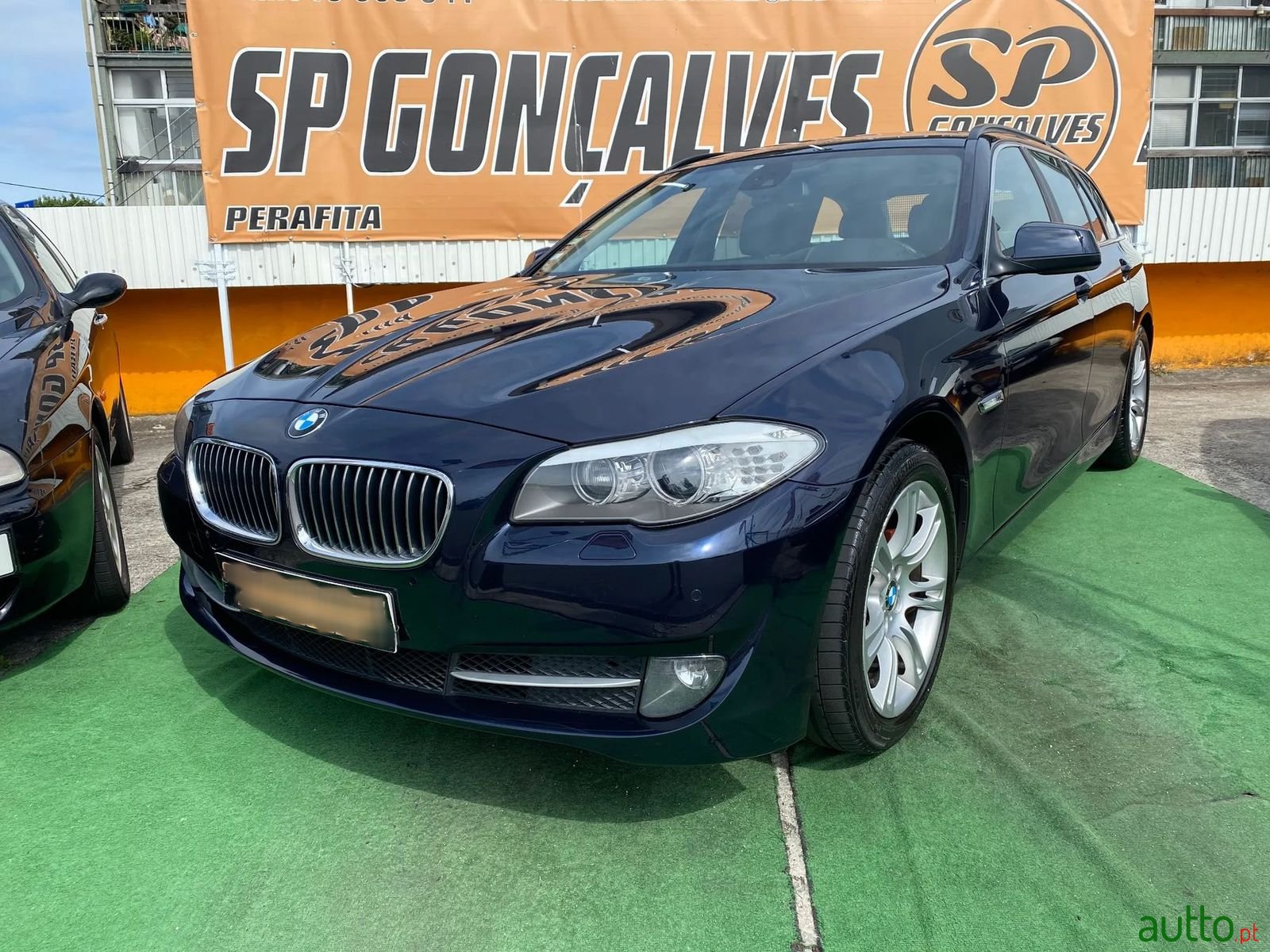 2011' BMW 520 for sale. Matosinhos, Portugal