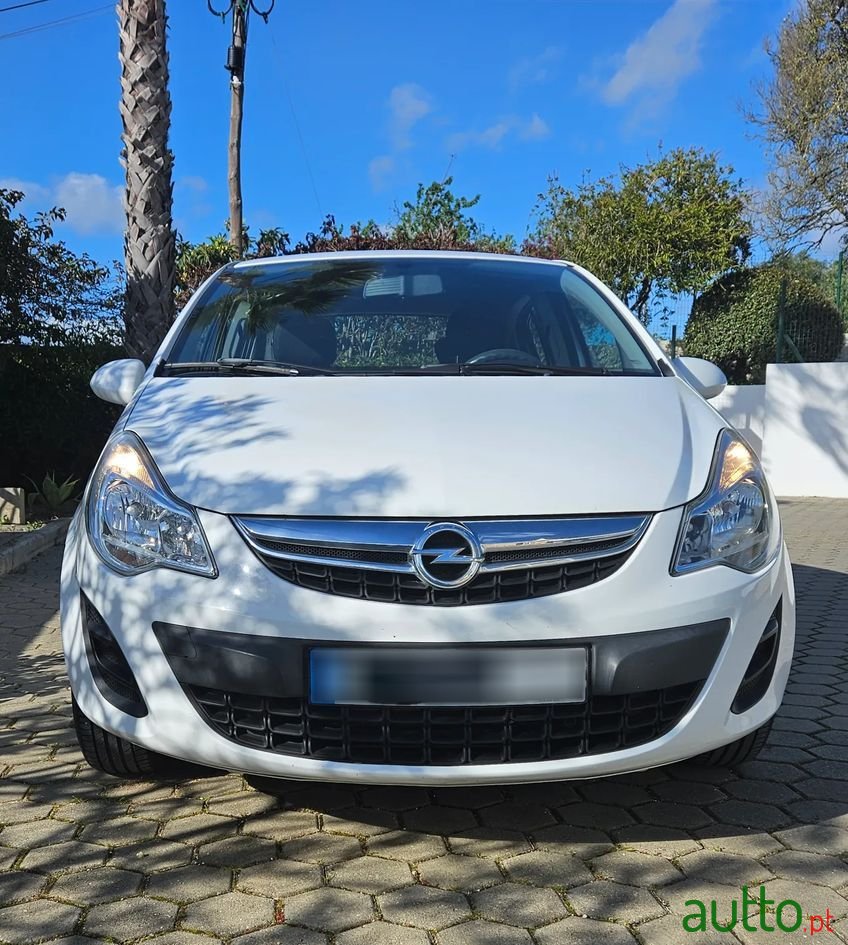 2011' Opel Corsa for sale. Portimão, Portugal