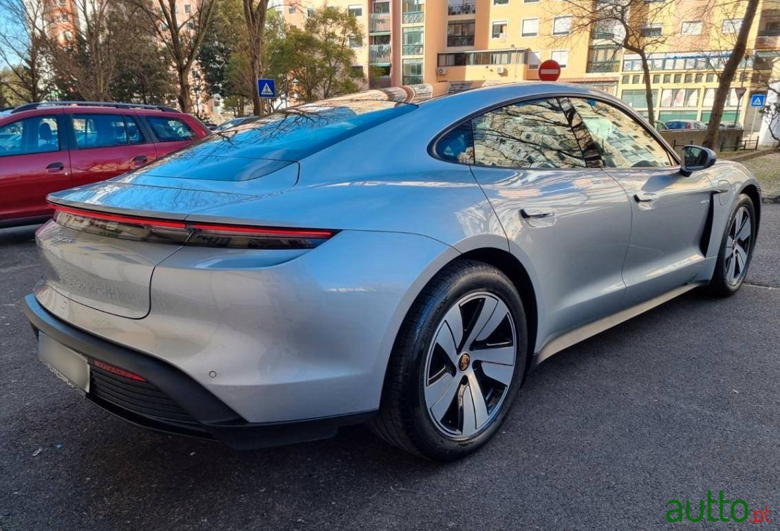 2021' Porsche Taycan for sale. Lisbon, Portugal