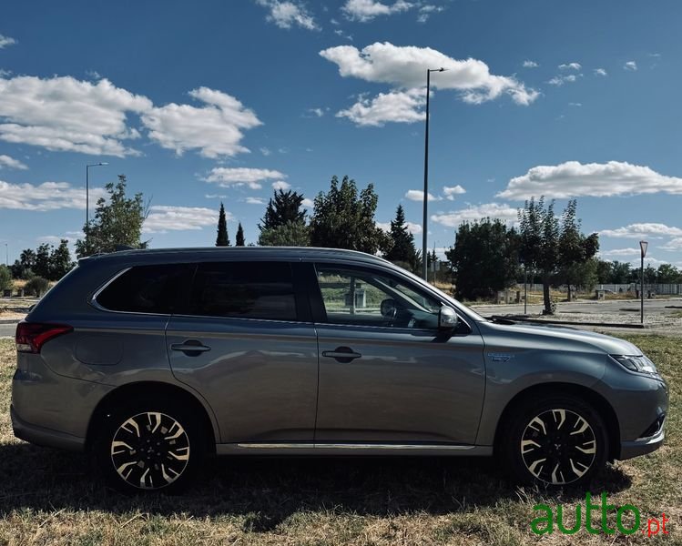 2017' Mitsubishi Outlander for sale. Elvas, Portugal